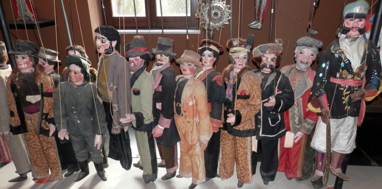 Sicilian “Pupi” – The Soldier Puppets of Charlemagne – The Dangerously ...